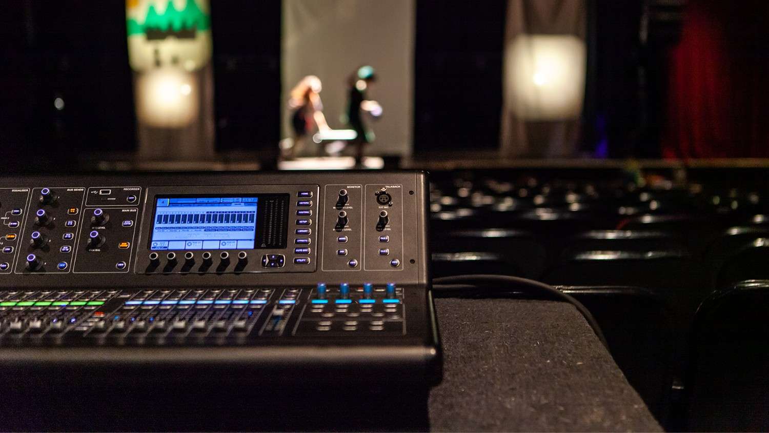 Choosing the Best Commercial Audio Visual Solutions Providers Guide